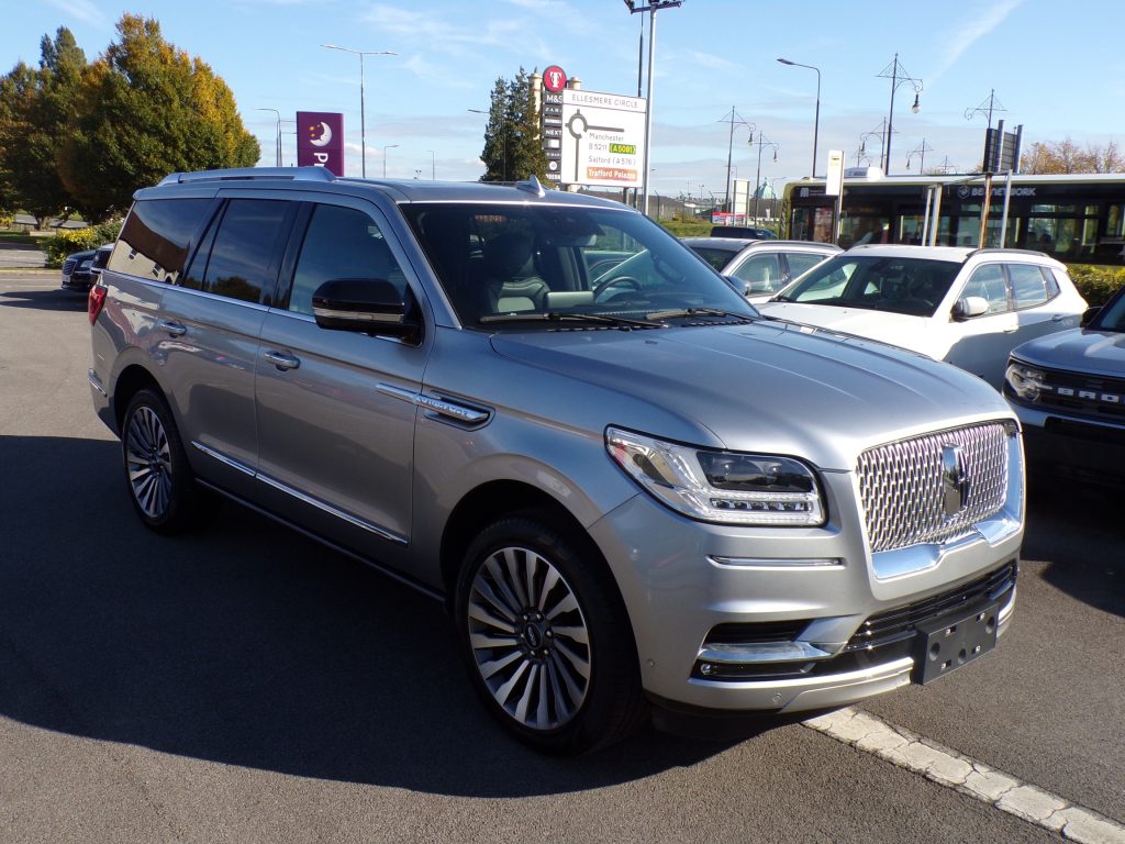 74 reg Lincoln Navigator Reserve 3.5L Twin Turbo V6 4x4. - David ...